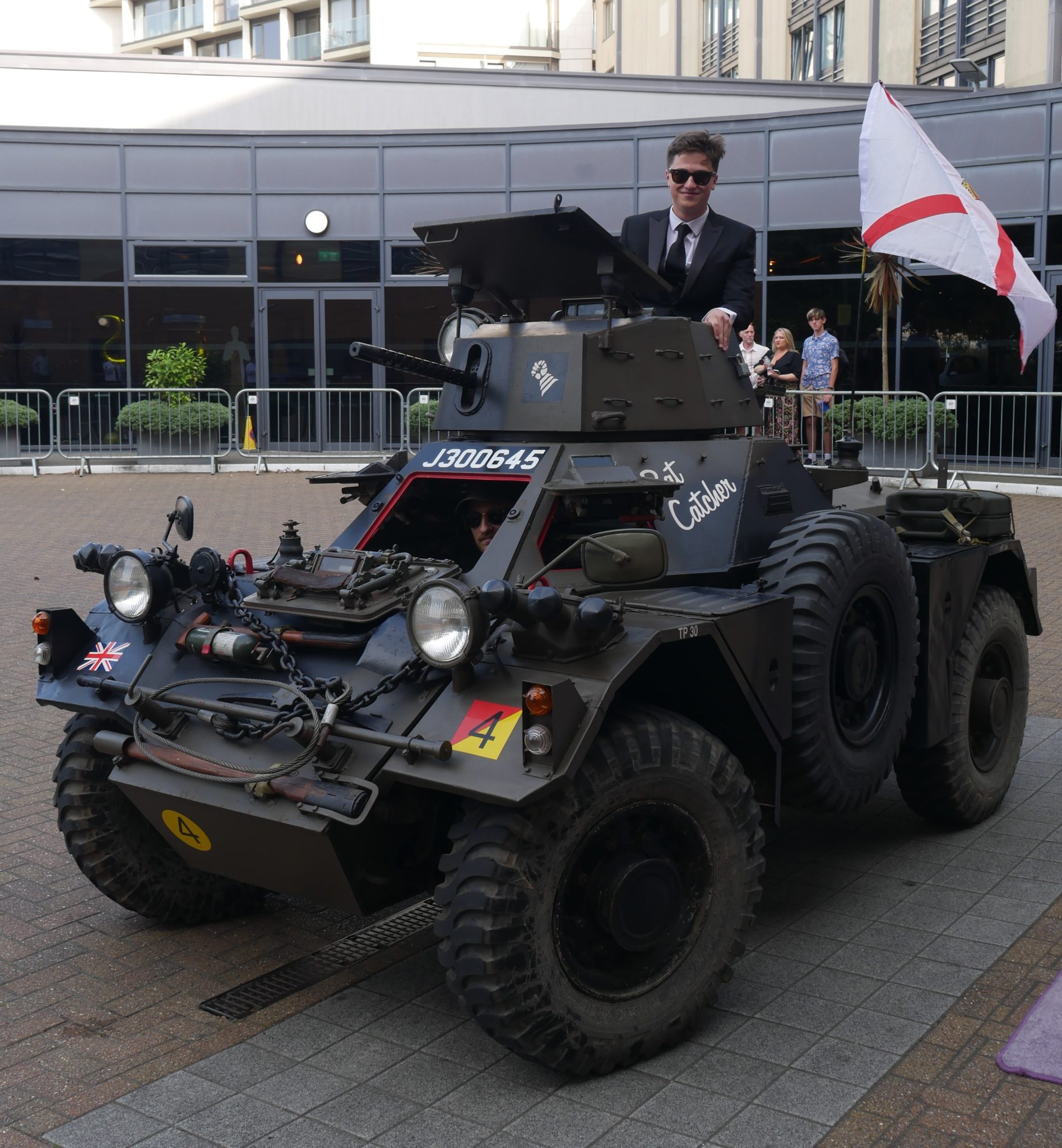 Year 13 Prom 2025 – The Hautlieu Herald